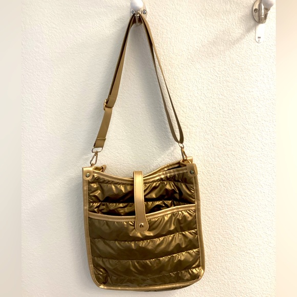 Bags | Puffer Purse | Poshmark